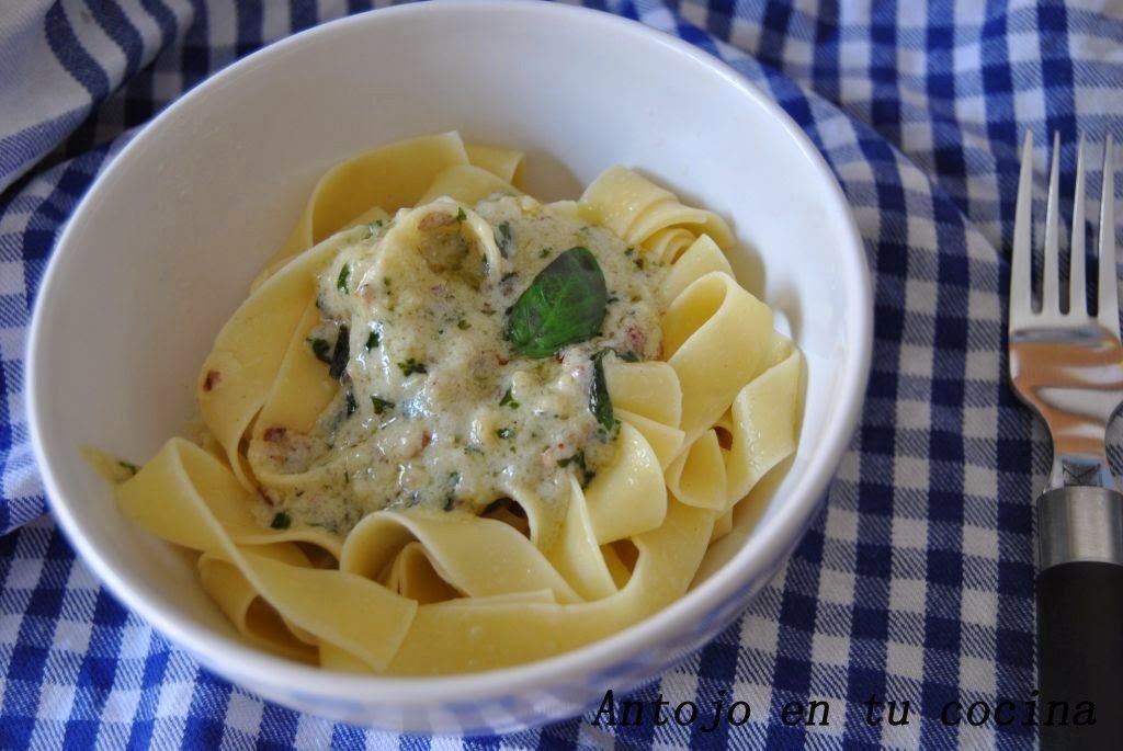 Nidos de pasta con mascarpone al pesto - Antojo en tu cocina
