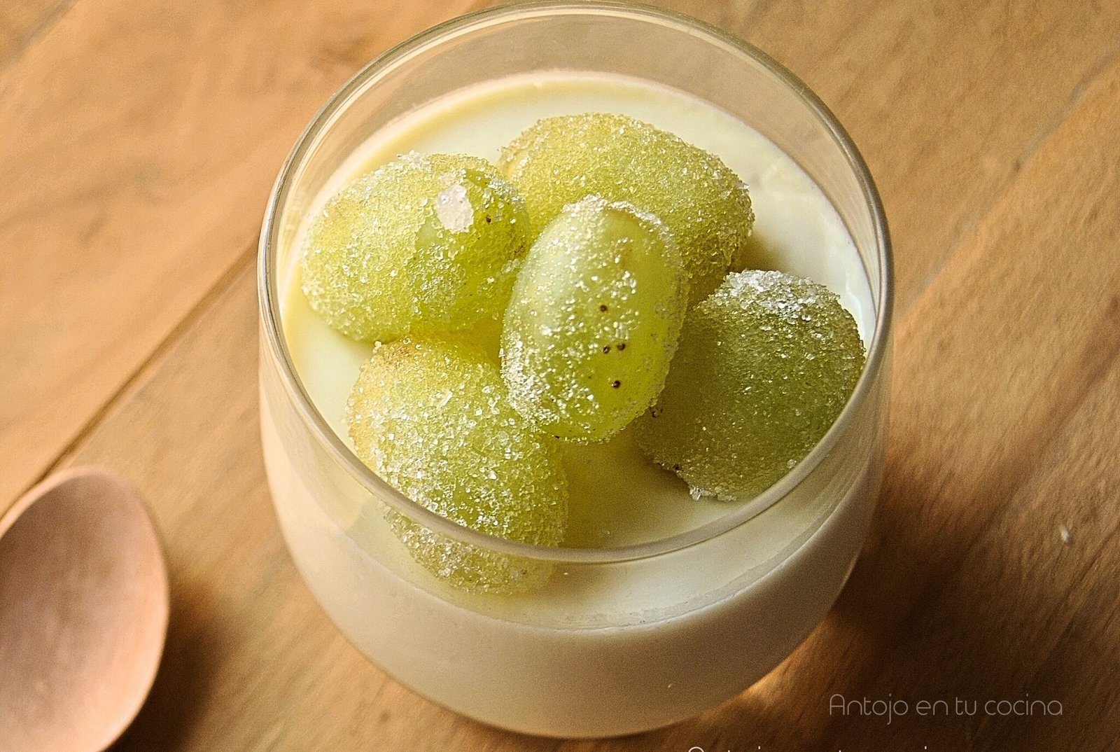 Uvas escarchadas con azúcar fáciles en 5 minutos - Antojo en tu cocina